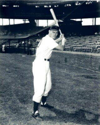 CHUCK CONNORS 8X10 PHOTO CHICAGO CUBS BASEBALL PICTURE MLB | eBay
