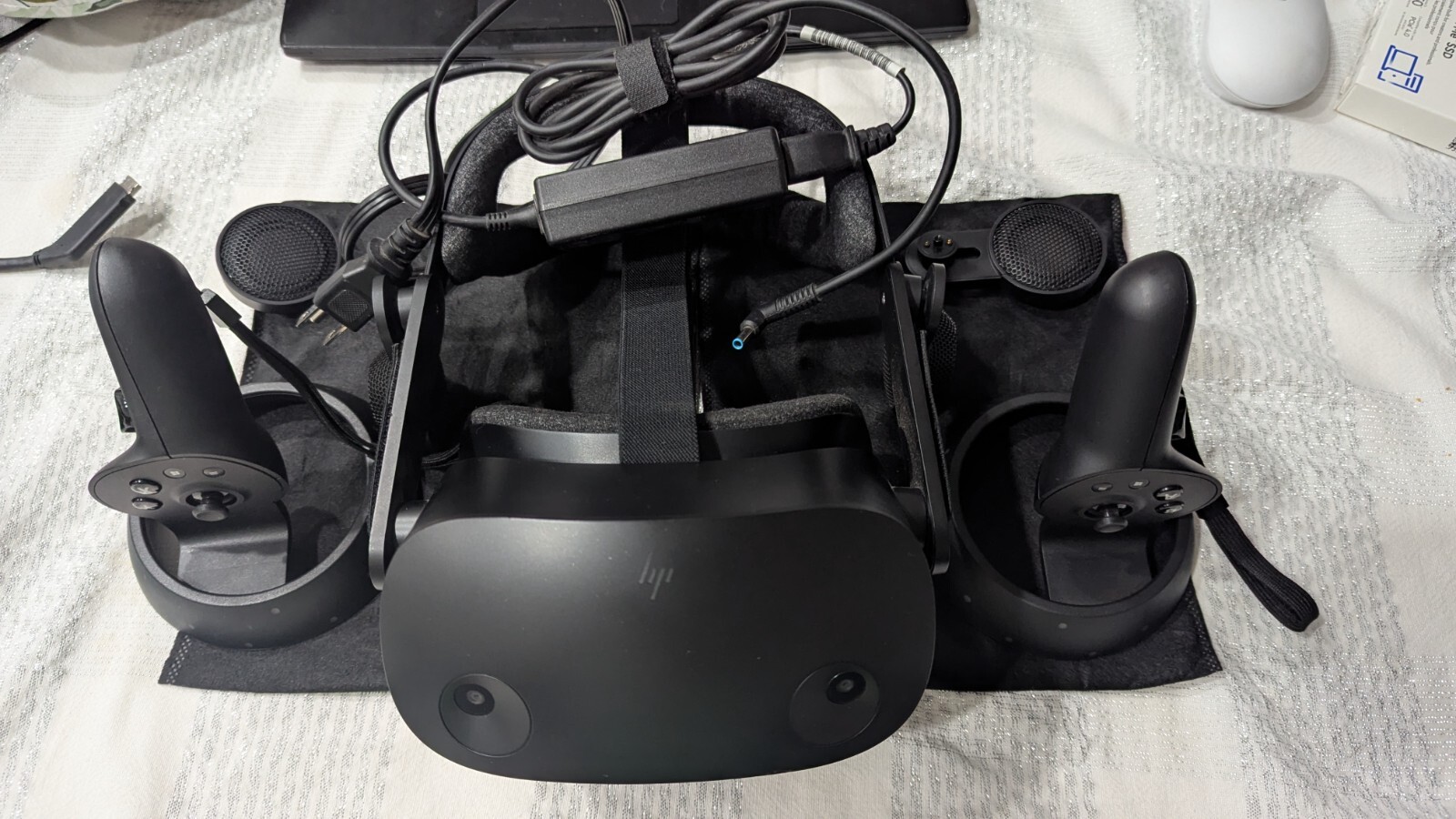 HP Reverb G2 Virtual Reality Headset VR3000-OXX for sale online | eBay