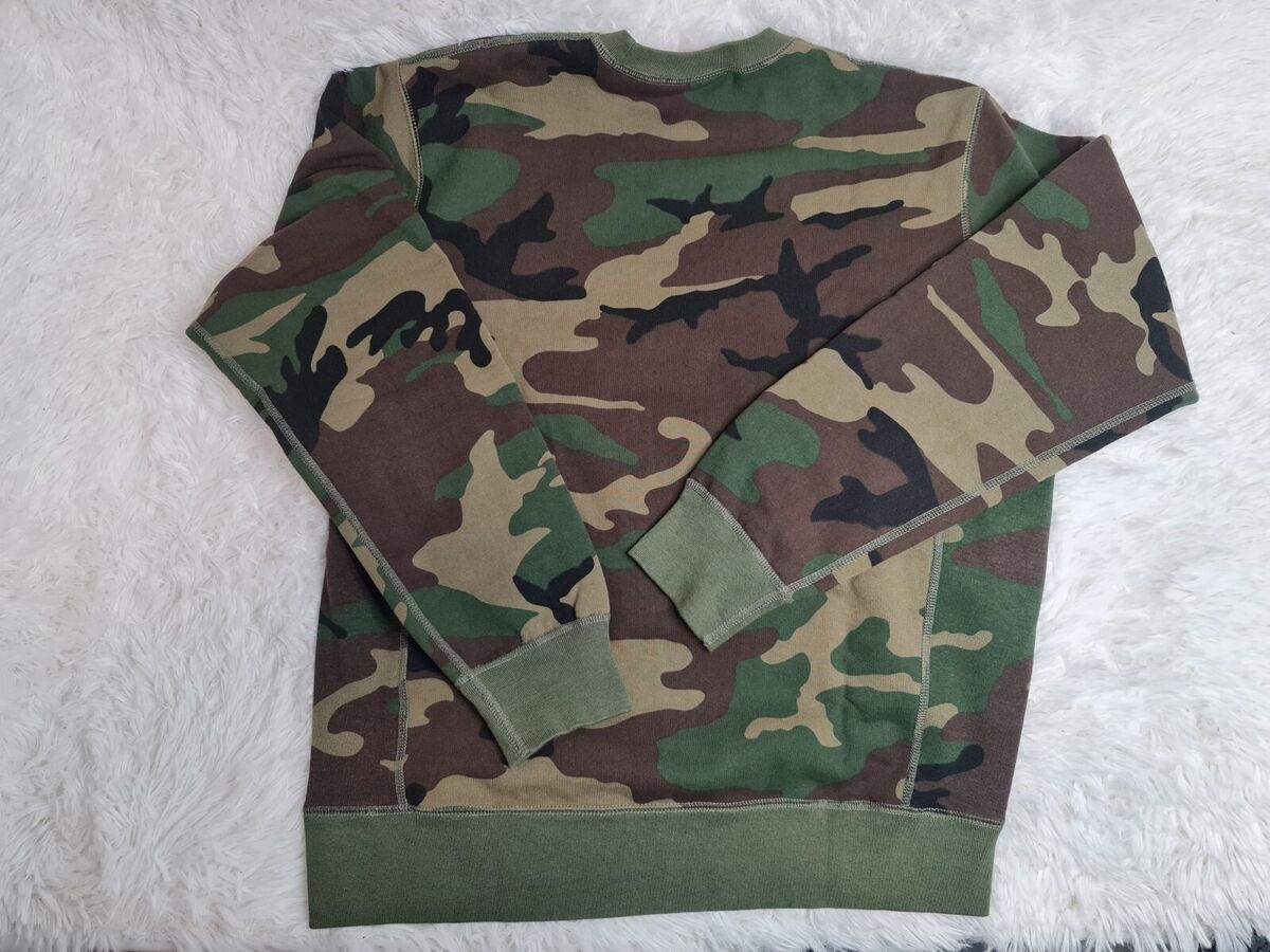 Supreme FW15 Box Logo Crewneck Woodland Camo Size Large- 100 Supreme FW15 Box Logo Crewneck Woodland Camo Size Large- 100