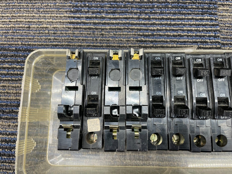 Lot of 13X Square D QOT2015 2020 Amp 1 Pole Tandem/Piggy-Back Circuit ...