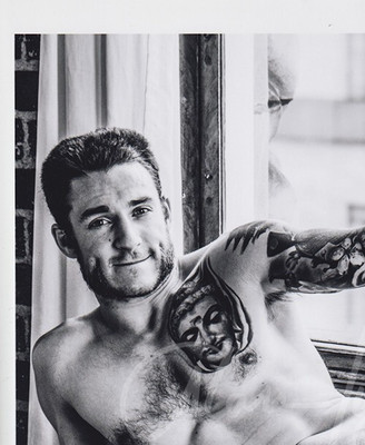 Alan Lyon Original Male Photo gay interest (8) Joey on bench | eBay