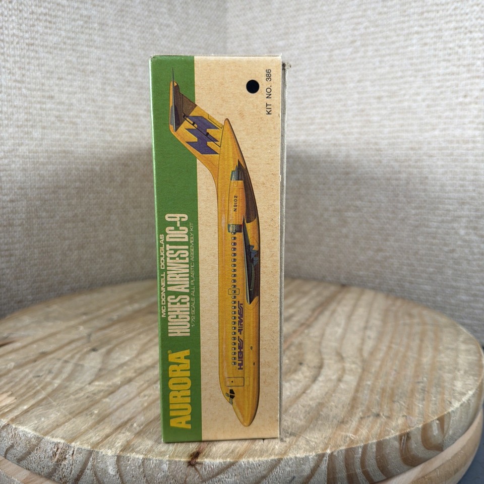 Aurora 1974 Hughes Air West DC-9 Model 1/72 Scale No. 396 | eBay