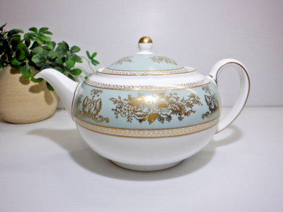 Wedgwood Columbia Sage Green Teapot 1200ml Black Backstamp Bone China ...
