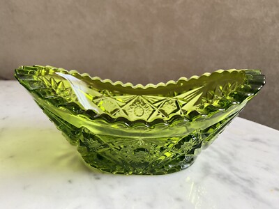 Vintage LE Smith Hobstar Pattern Emerald Green Cut Glass Saw Tooth Rim ...