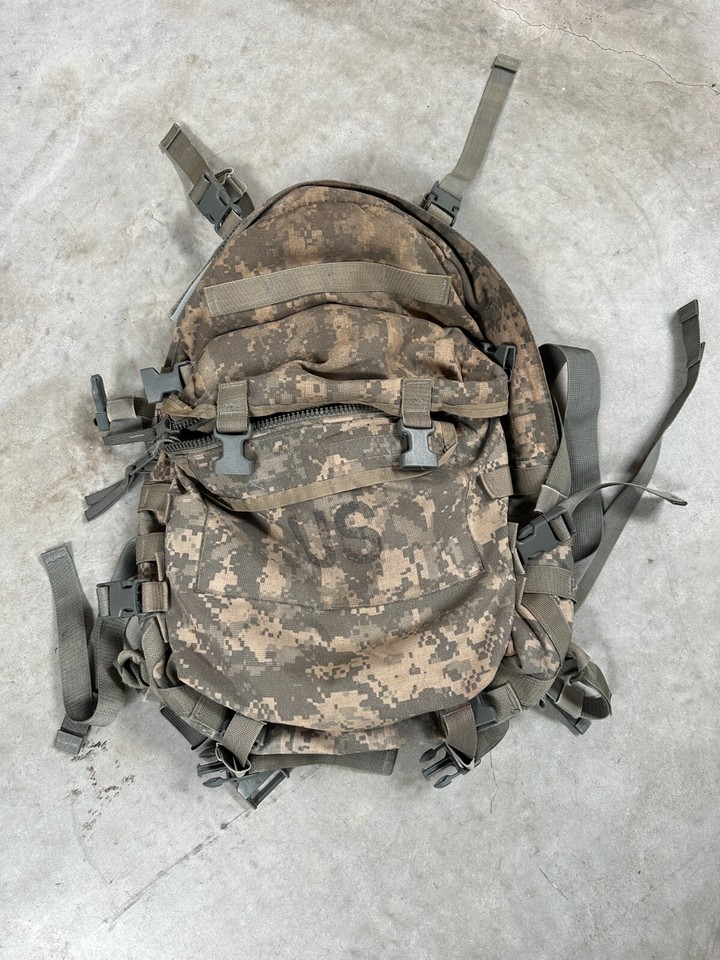 DAMAGED - US Army ACU UCP Molle II Patrol Assault Pack Stiffener 3Day ...