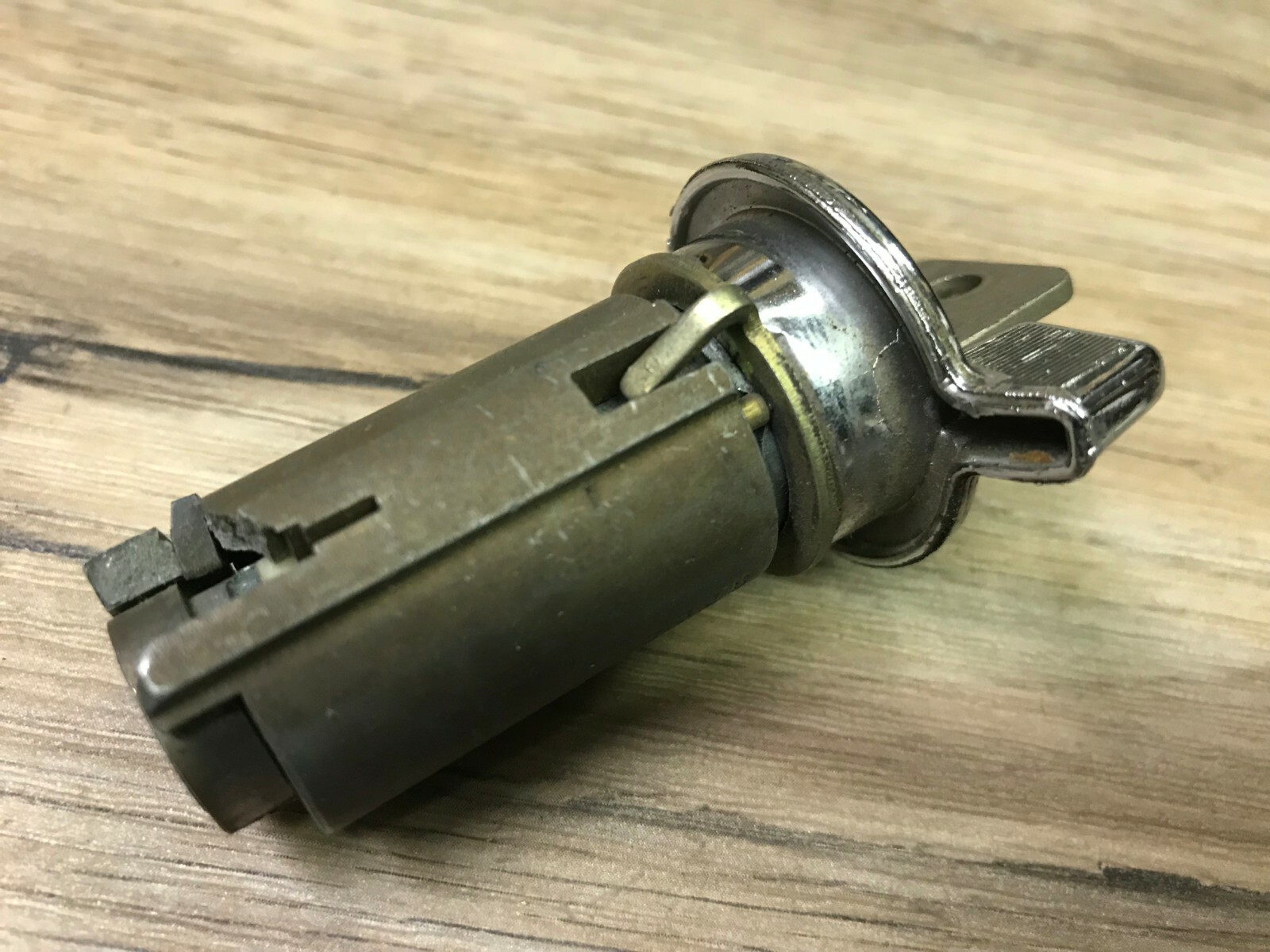 CAMARO CHEVELLE TRANS AM GTO NOVA USED GM COLUMN IGNITION LOCK & KEY | eBay