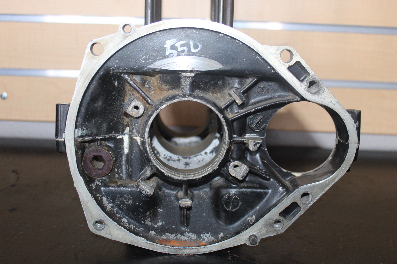 1985 Kawasaki Jet Ski 550 JS550 ENGINE MOTOR CRANKCASE CRANK CASES ...