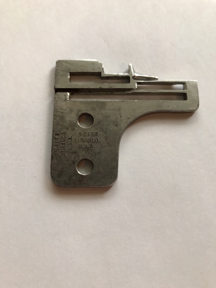 *USED* 164178-SINGER-THROAT PLATE FOR SEWING MACHINES-FREE SHIPPING* | eBay