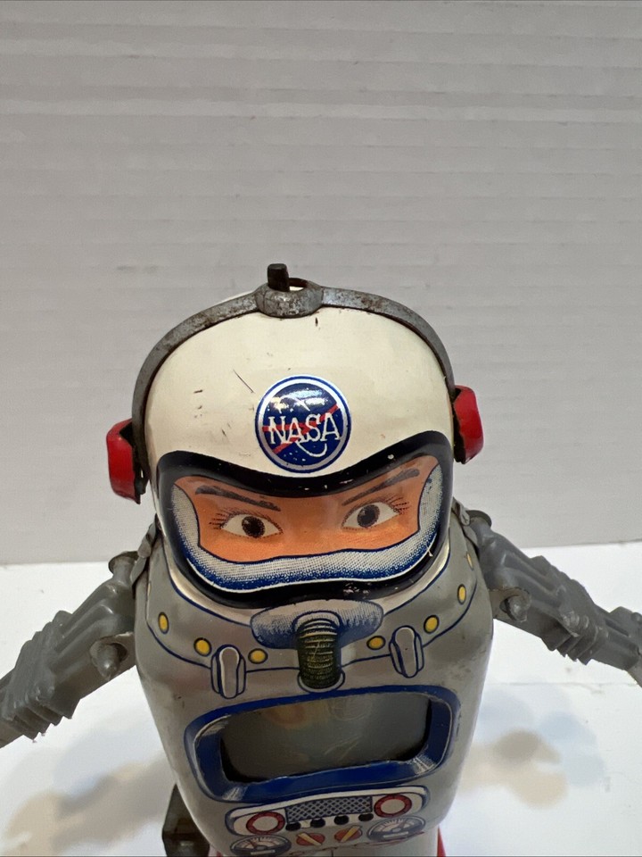 Alps Mechanical Television Spaceman Tin Robot Wind Up NASA Astronaut ...