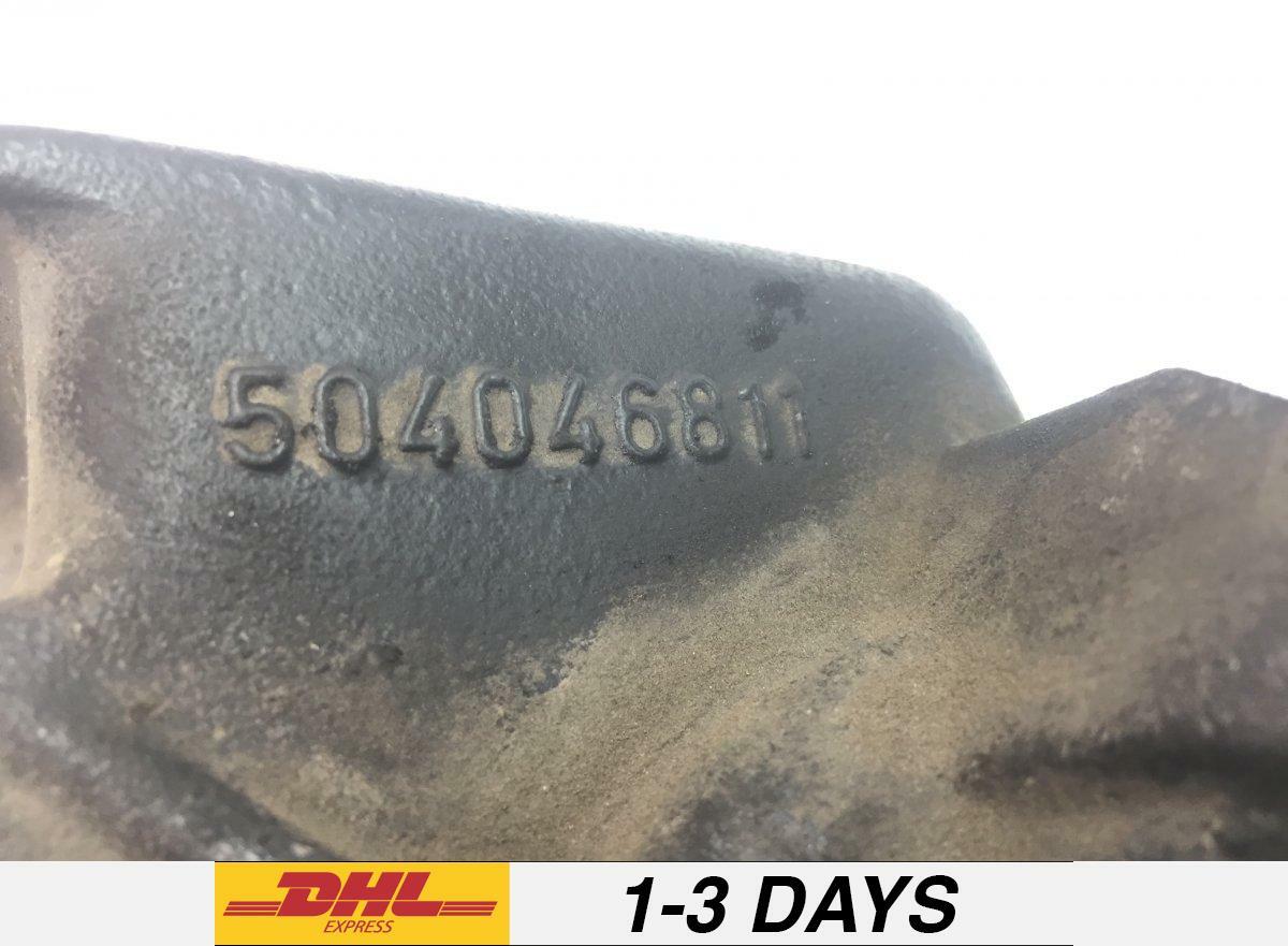 504046809 504046811 Bracket Fuel Filter For IVECO Truck 500335289 Part ...