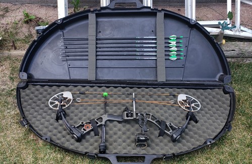 Mathews Mission Ballistic compound bow 50 - 70Lb Right Handed 29" Draw ...