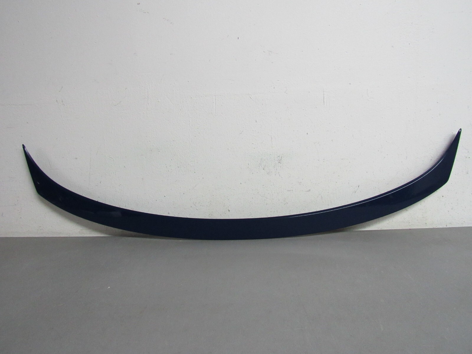 2019 2020 TOYOTA CAMRY REAR SPOILER MOLDING OEM | eBay