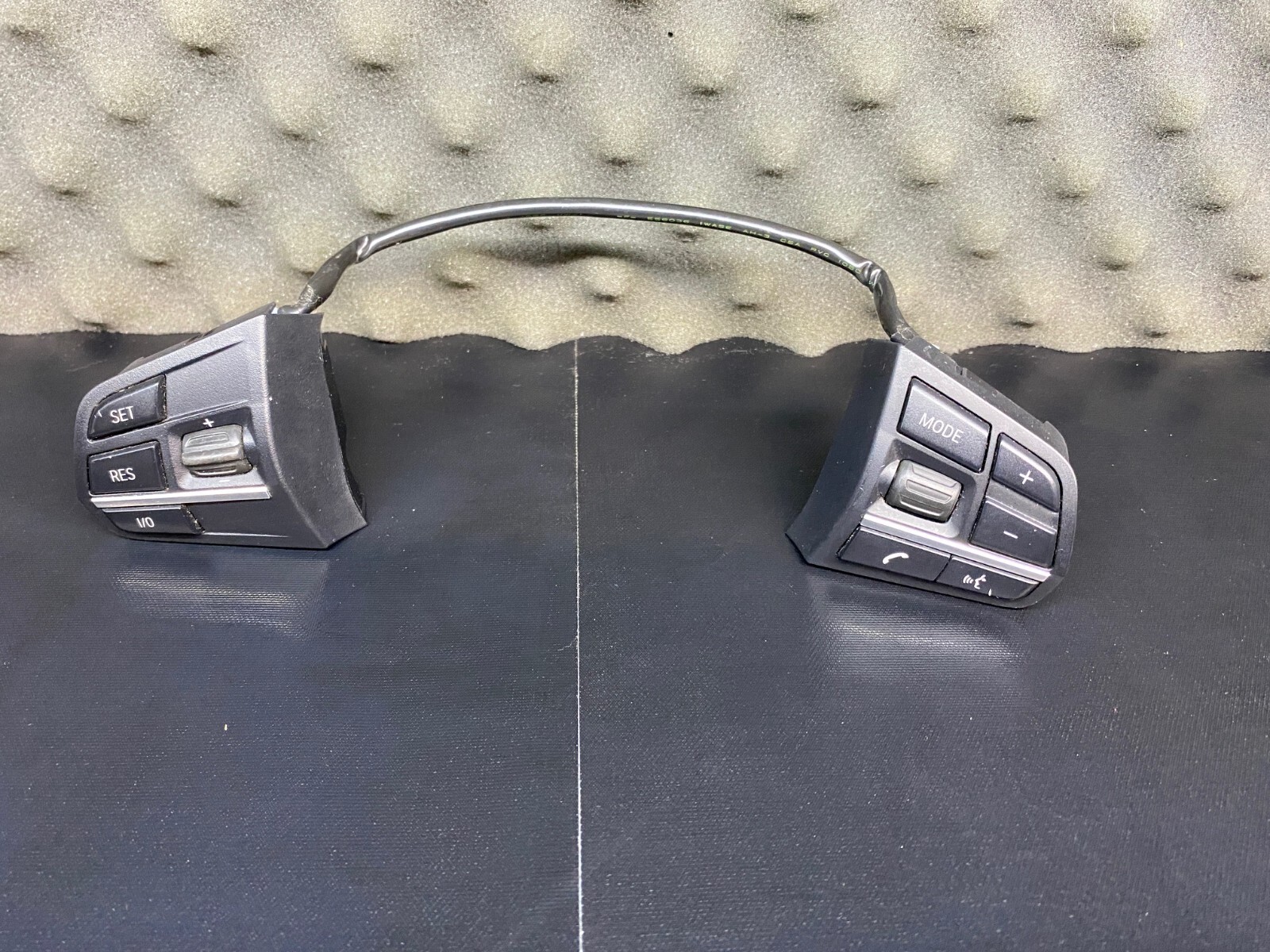 2011-2016 BMW 535I STEERING WHEEL CRUISE CONTROL & RADIO & PHONE SWITCH ...