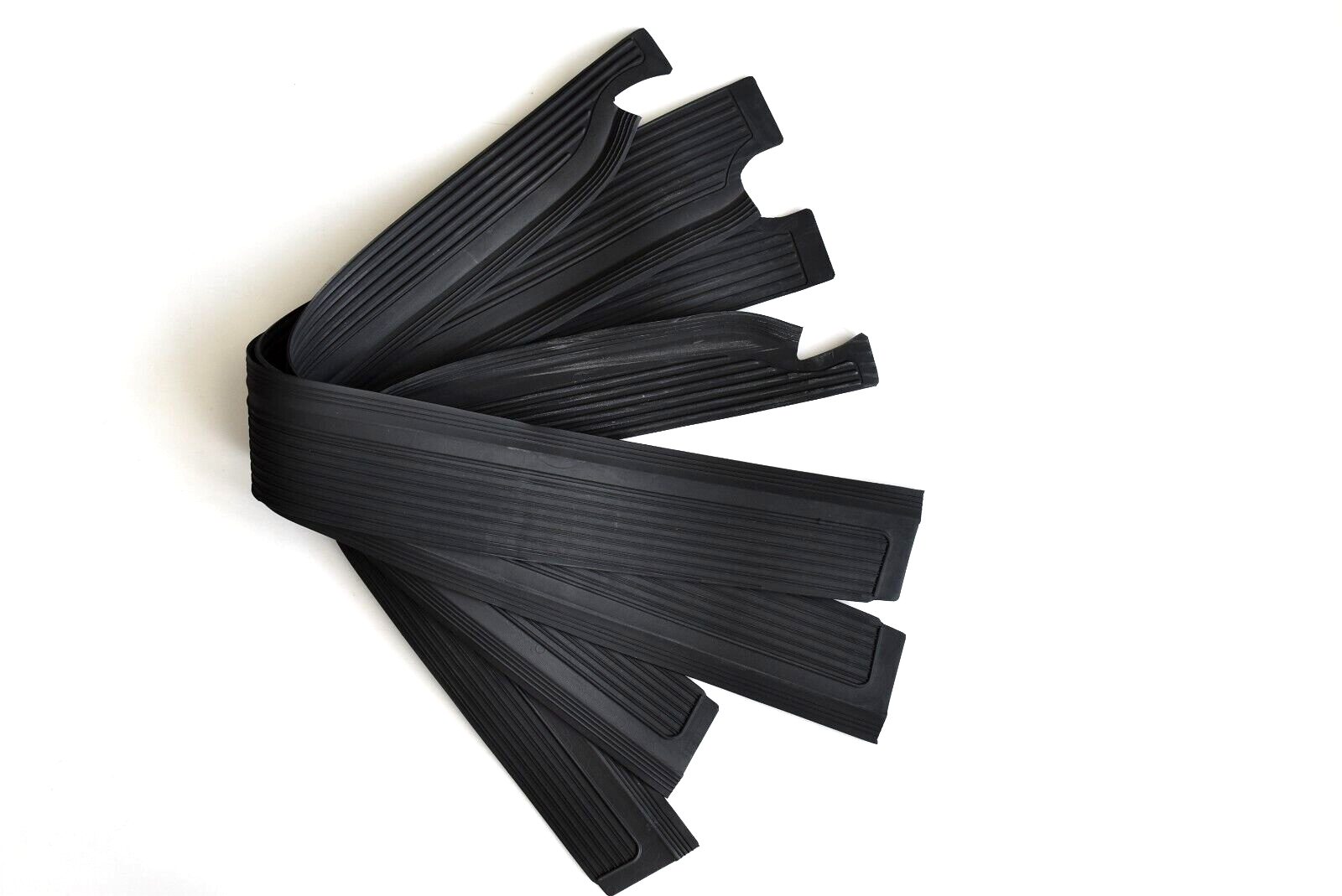 Mercedes-Benz W109 Sedan 4-Door - Rubber Sill Covers, 4 pcs, Black, NEW ...