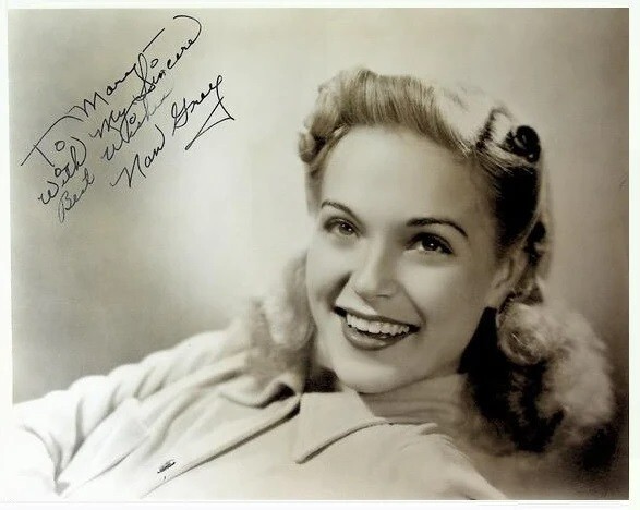 Horror Actress NAN GREY Signed Photo INVISIBLE MAN RETURNS - DRACULA'S ...