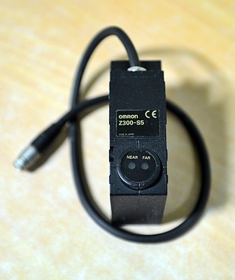 Omron Laser Sensor Z300-S5T | eBay