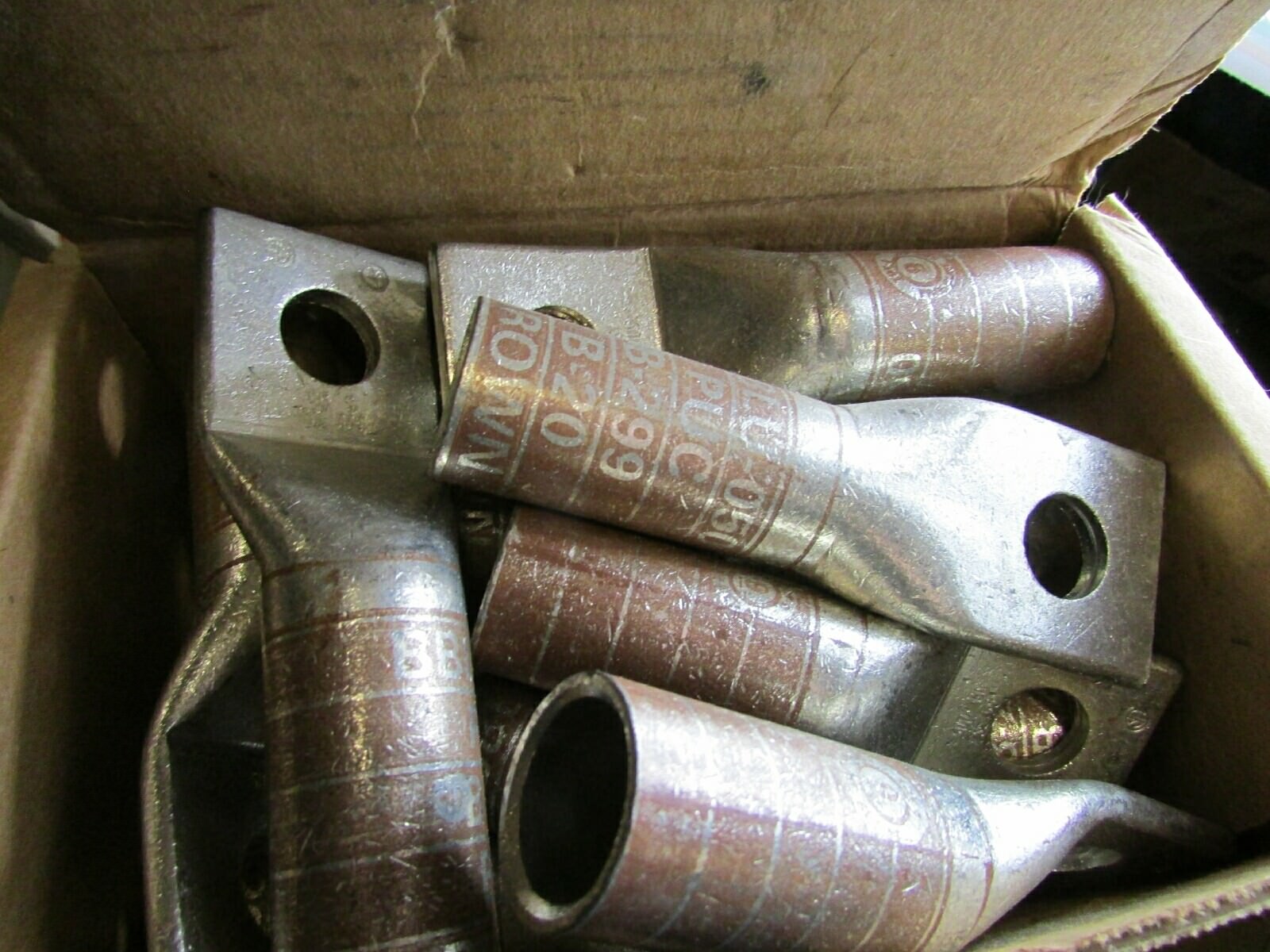 Penn-Union Copper Electrical Crimp Lugs, 500 MCM 5/8" Stud Brown Die ...
