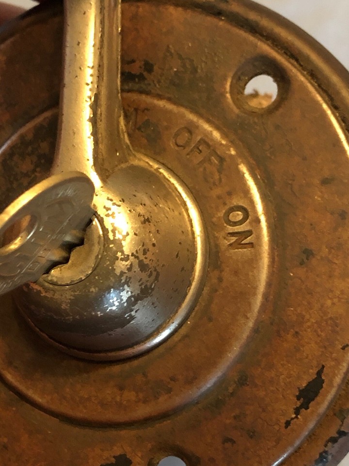 CLUM DB87 Vintage Ignition Key Light Dash Switch Dodge Brothers ...