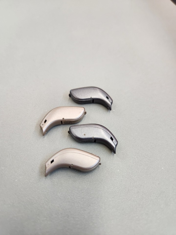 PAIR of Oticon Alta 2 Pro RIC Hearing Aids with WARRANTY! | eBay