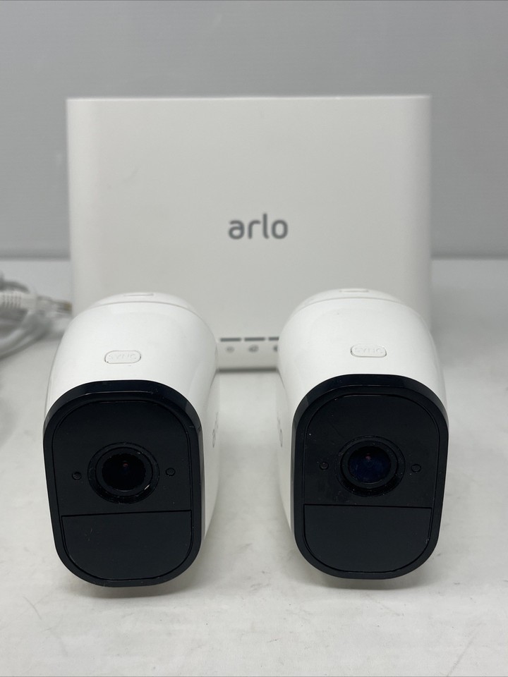 Netgear Arlo 2 X Pro VMC4030 & VMB4000 Pro Base Station NO BATTERY ...