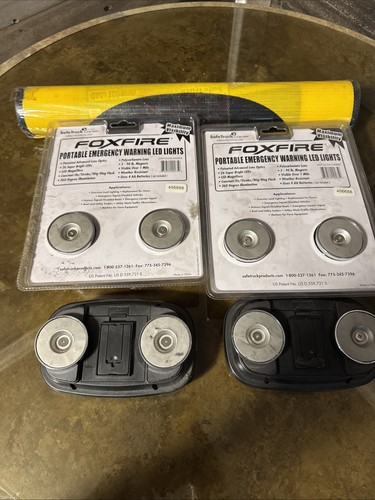 LOT OF 5 TRUCKING OVERSIZE EQUIPMENT 4 MAGNETIC LED LIGHTS 1 OVERSIZE ...