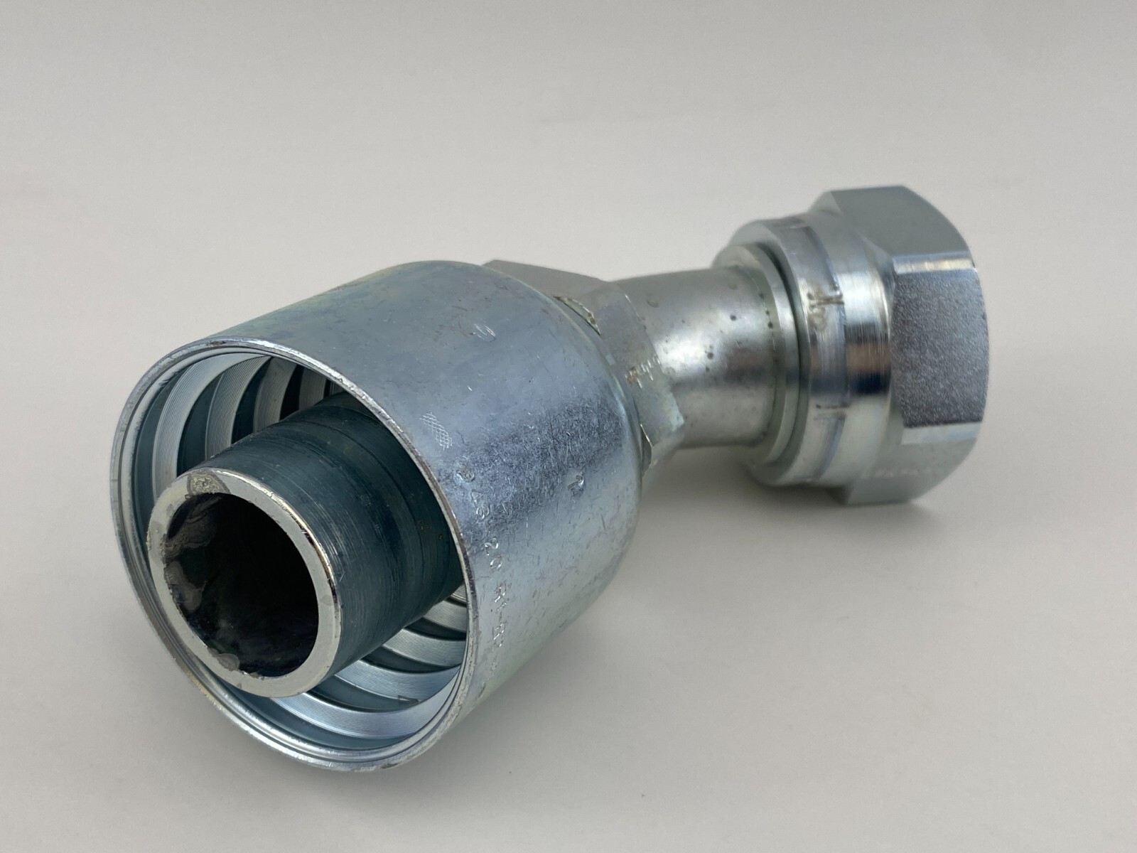 11971-24-24 Parker 1 1/2" SAE Code 61 Flange Head x 1 1/2" i.d. Hose ...