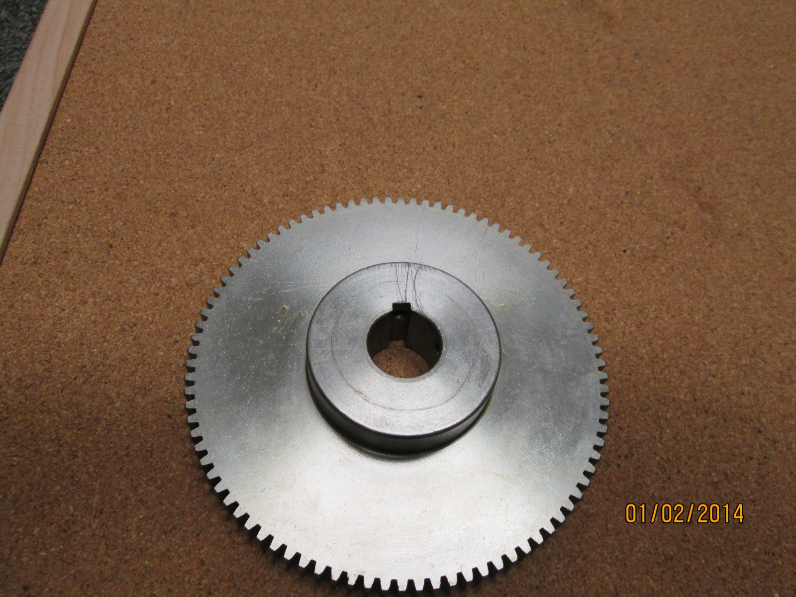NEW OTHER, S2090 SPUR GEAR 3/4" BORE, KEYWAY, 2 SET SCREWS. | eBay UK