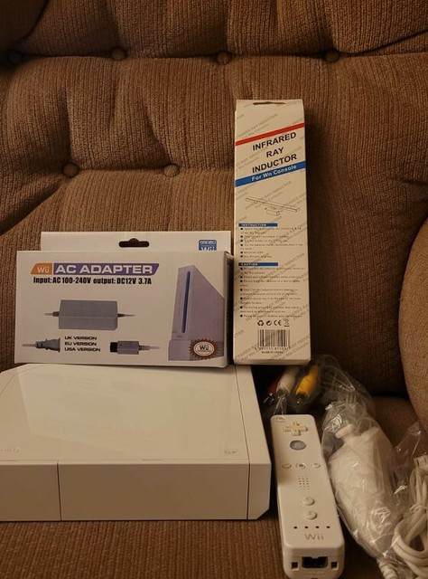 Nintendo RVL-101 Wii Console - White for sale online | eBay