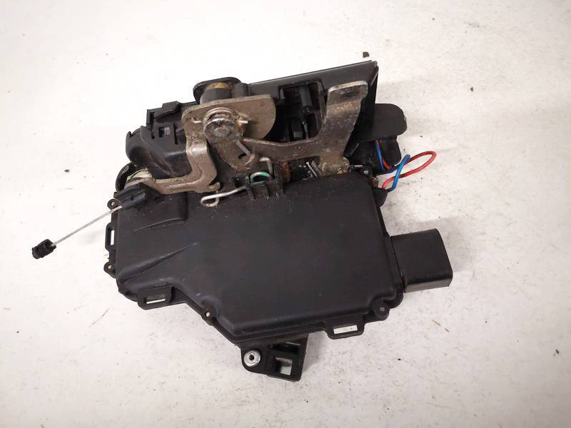 Volkswagen Passat 1997 Door Lock Mechanism - rear left side used ...