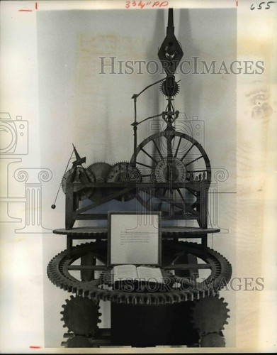 1970 Press Photo Madison Wisc. Clock and Study desk by John Muir ...