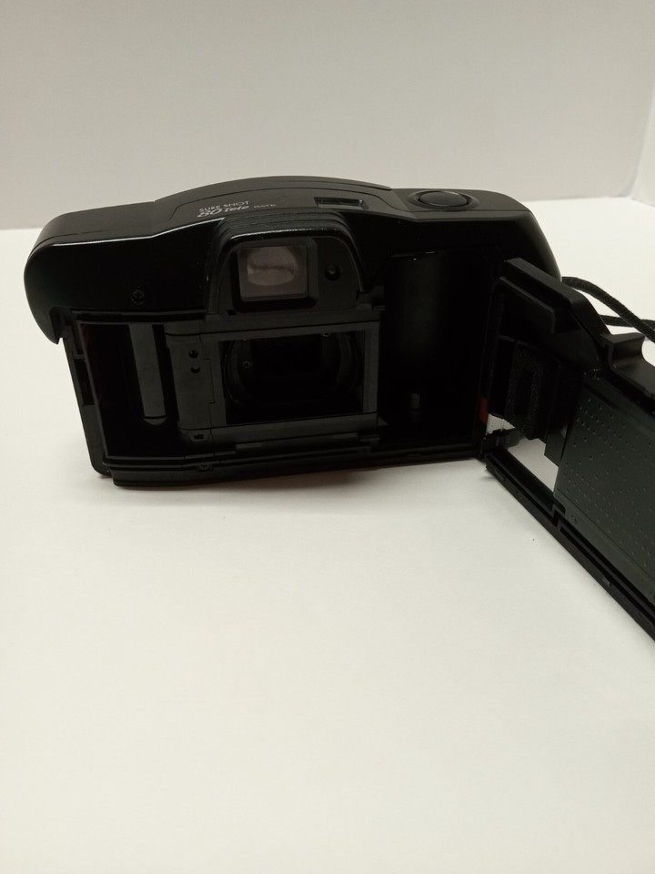 Canon Sure Shot 80 Tele 35mm AF Point Shoot Film Camera Untested Good ...