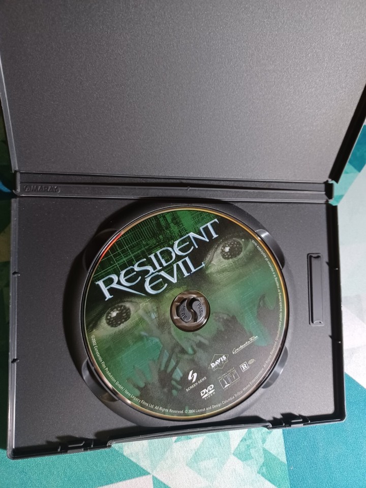 Resident Evil Deluxe Edition & Resident Evil Retribution DVDs Free USA ...