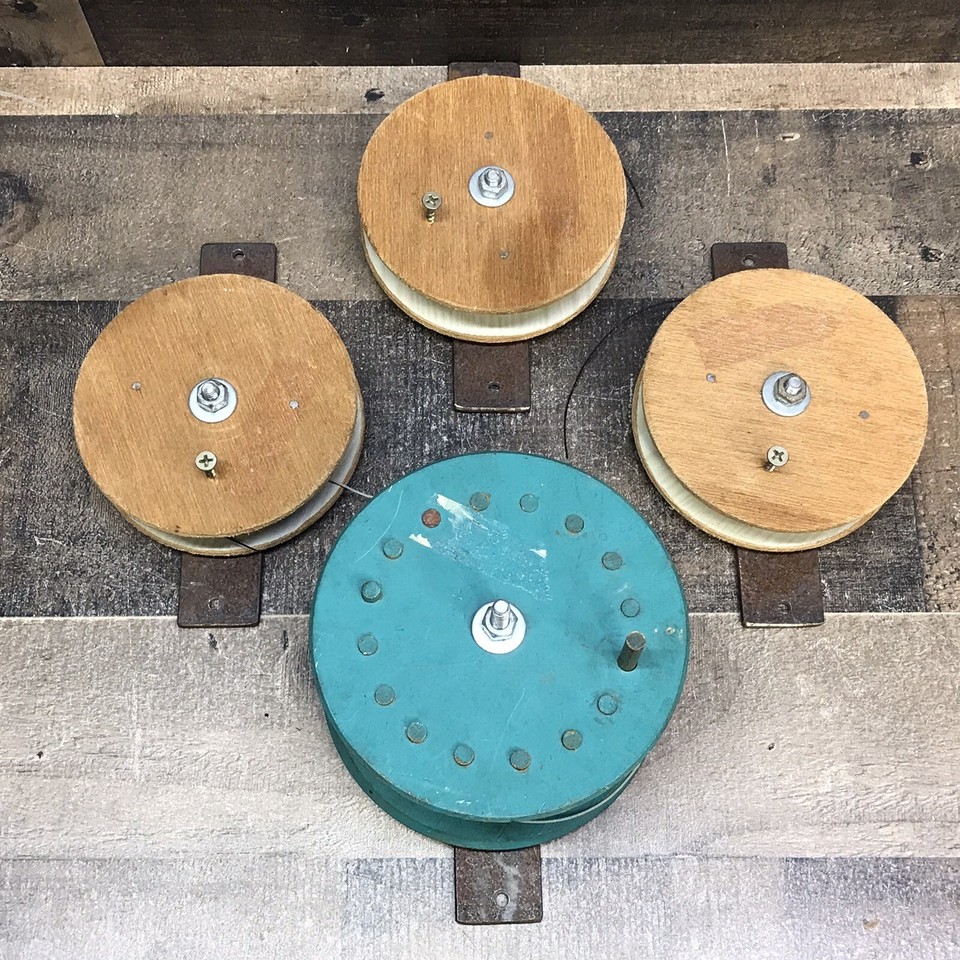 Vintage Ice Fishing House Rattle Reels Homemade Primitive Overnight ...