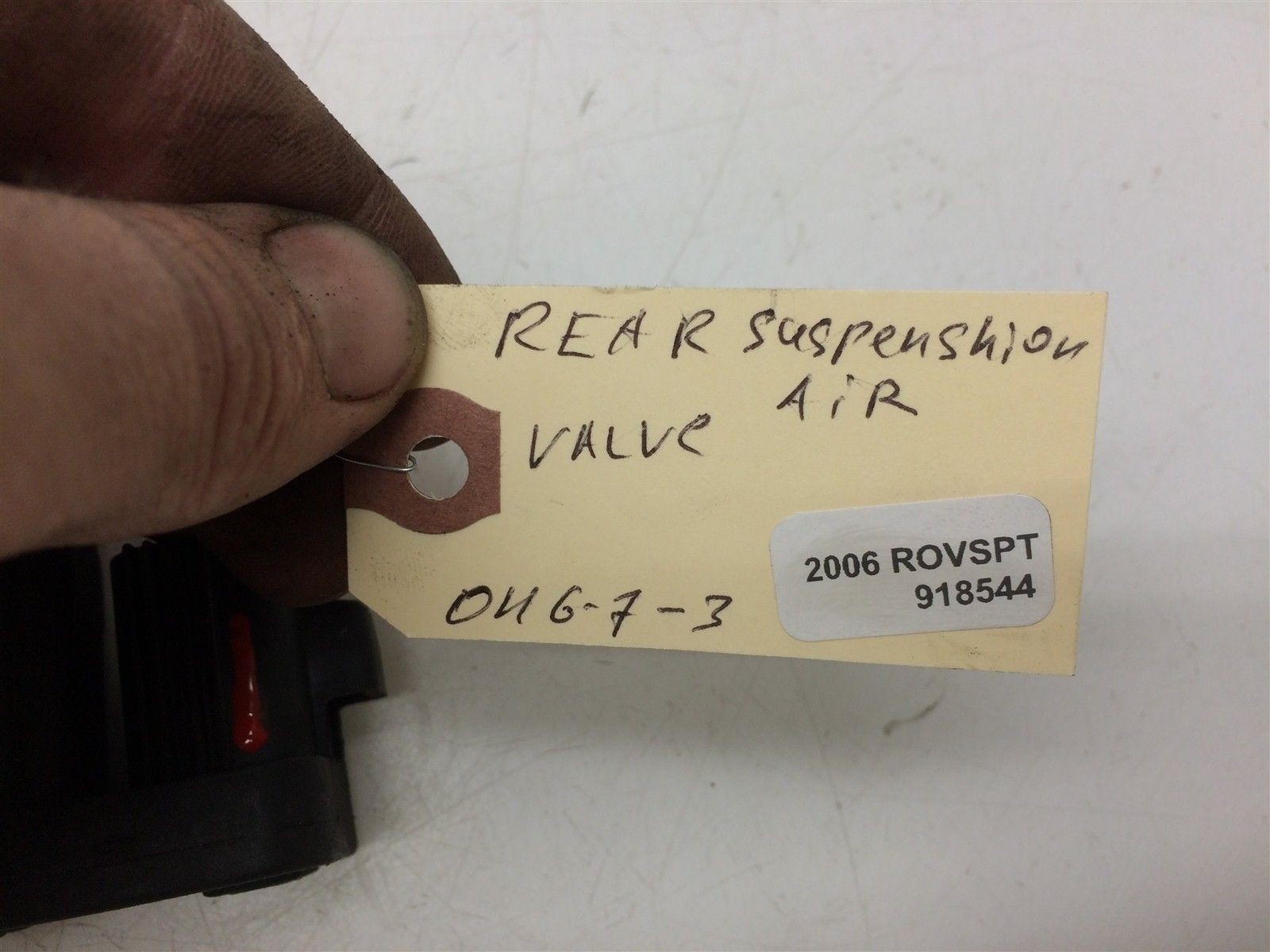 05-12 Range Rover Sport Rear Air Suspension Valve RVH000055 OEM Used | eBay