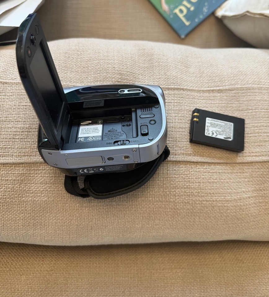 🔥Samsung SC-DX103 DVD Camcorder Digital Cam 34x Optical Handheld Video ...