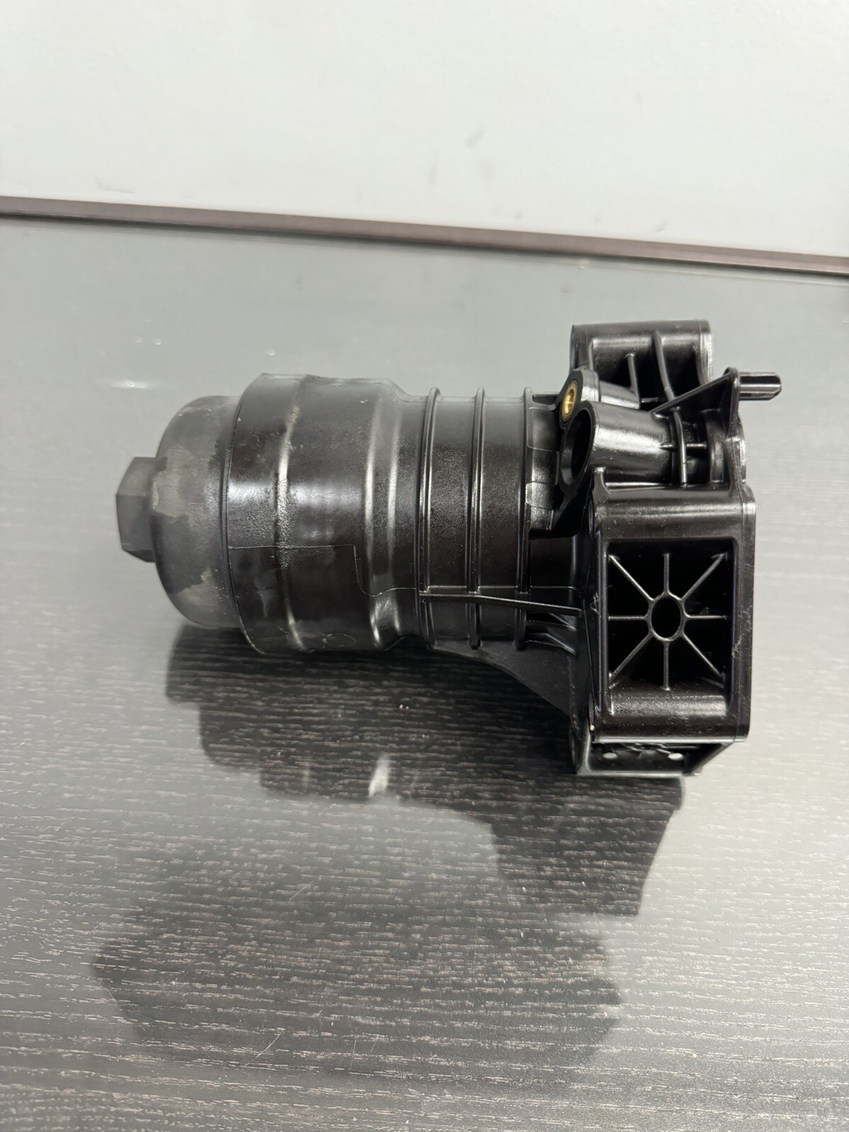 OEM 2019-2022 Engine Oil Filter Housing AUDI 06M 115 401 | eBay