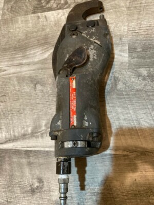 Riveters - Pneumatic Rivet Squeezer