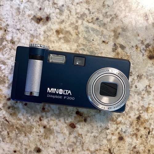Minolta Dimage F200 4MP Digital Camera 2.8-4.7mm Zoom Blue TESTED ...