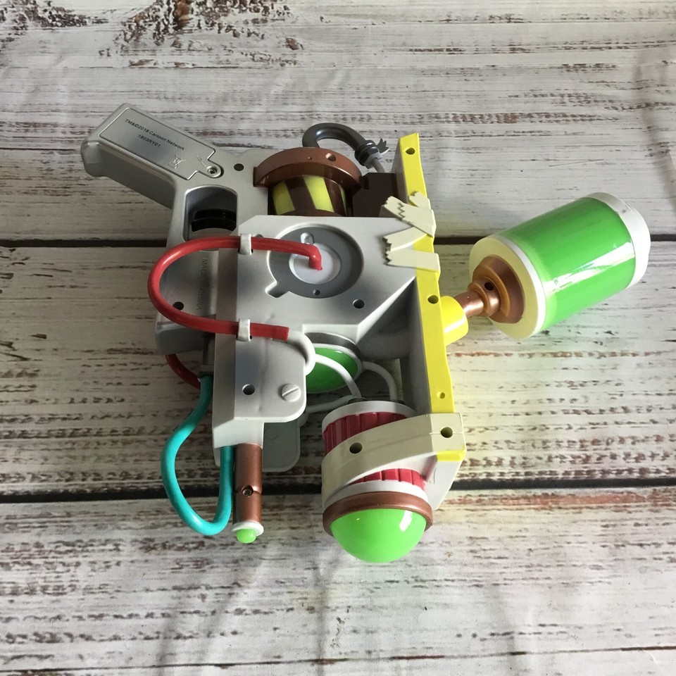 Rare 2018 Rick and Morty Prototype Portal Gun Light Sound Cosplay Adult ...