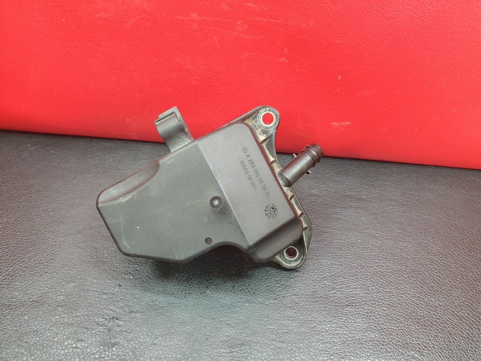 A2720160134 Mercedes E / C-Class W203 Engine Oil Separator A 2720160134 ...