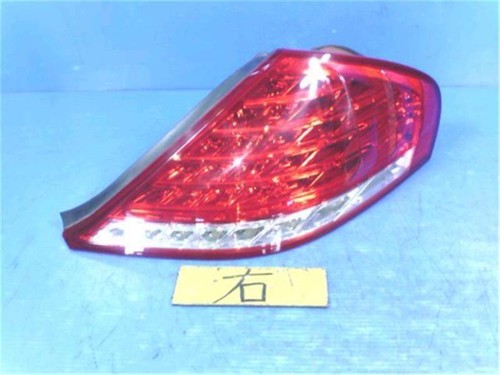 BMW genuine BMW6 EH48 right tail lamp 63217177070 P30300-24012649 # ...