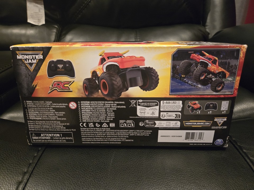 Official El Toro Loco 1:24 Scale Remote Control Monster Truck - Epic ...