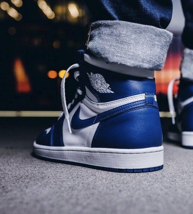 Nike Air Jordan 1 Mid Kentucky Blue - (BQ6472-104 ) Womens Nike Air Jordan 1 Mid Kentucky Blue - (BQ6472-104 ) Womens