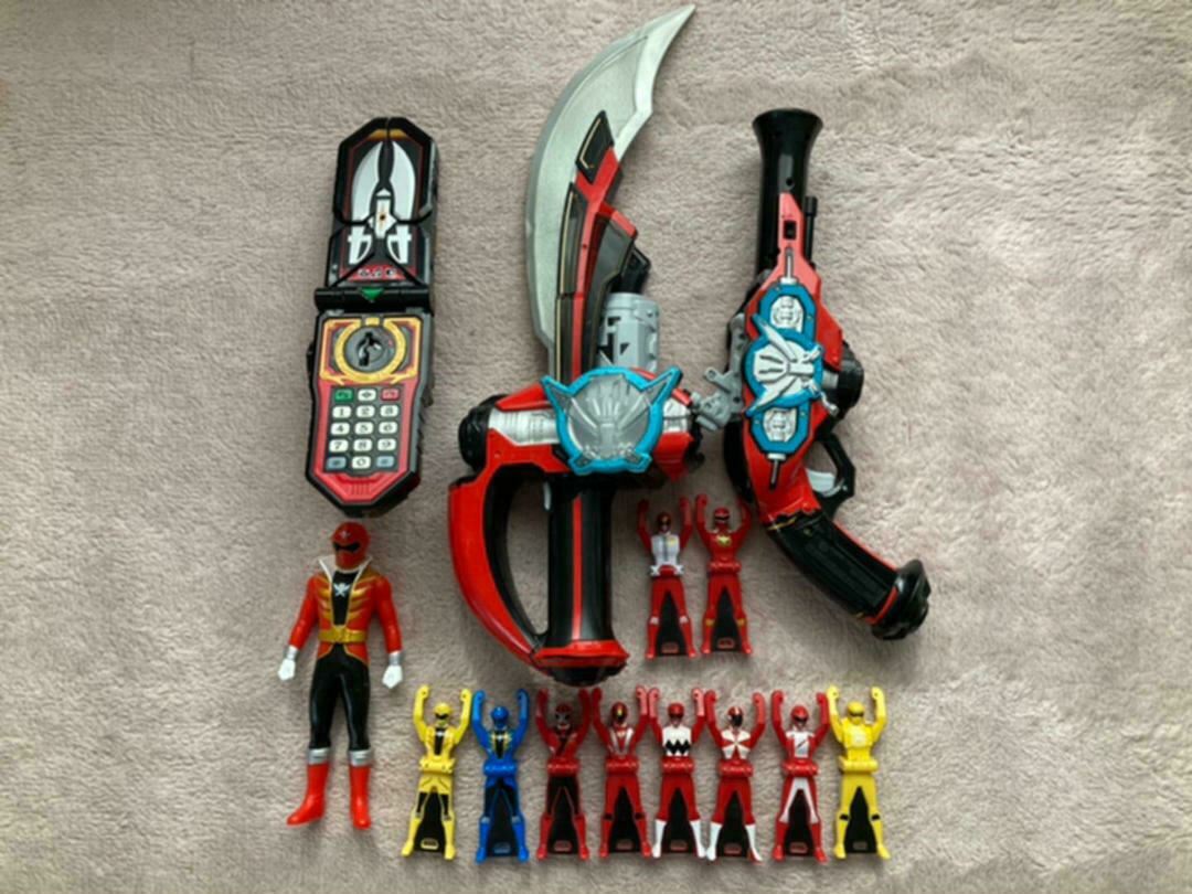 Power Rangers Super Megaforce Weapons