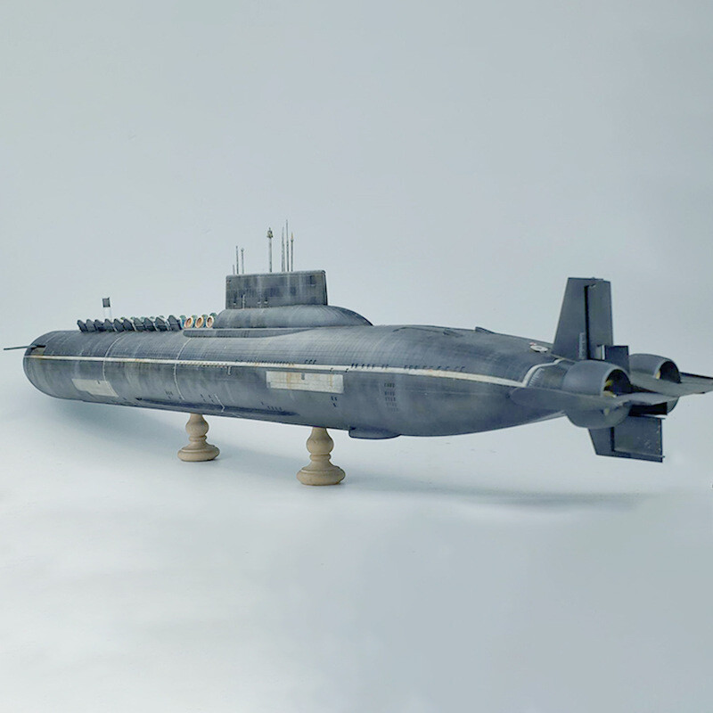 Submarine Model 1/350 Russian Navy Nuclear Submarine 83532 Simulation ...