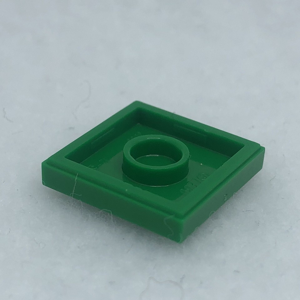 LEGO 3068b Green Tile 2 x 2 with Groove (x1) | eBay