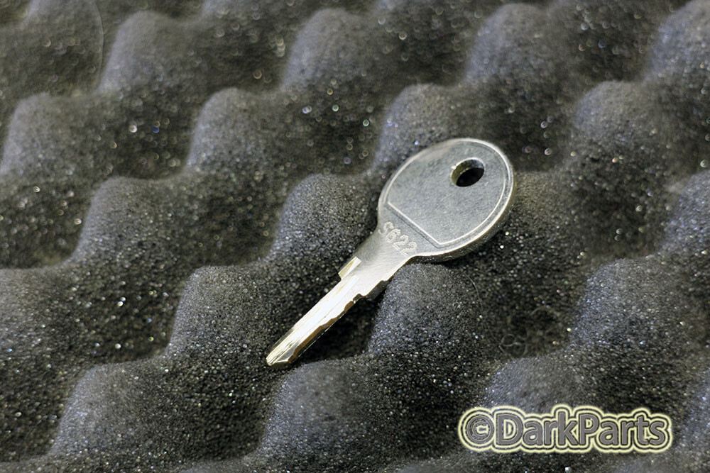 Fujitsu Siemens Chassis Case Key S622 | eBay