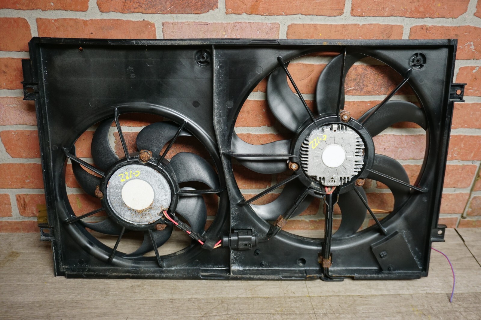 2012-2014 VOLKSWAGEN JETTA 2.0L ENGINE COOLING RADIATOR FAN MOTOR ...