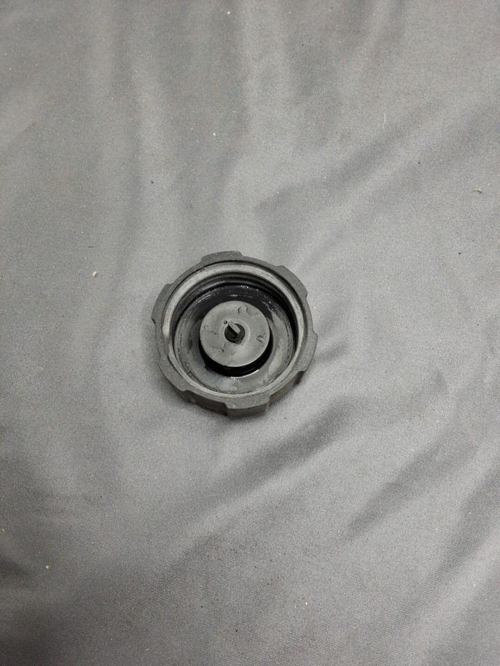 Lawn Boy Fuel + Oil Mix Vented Gas Fuel tank Cap - Fits 1-3/4" Spout | eBay
