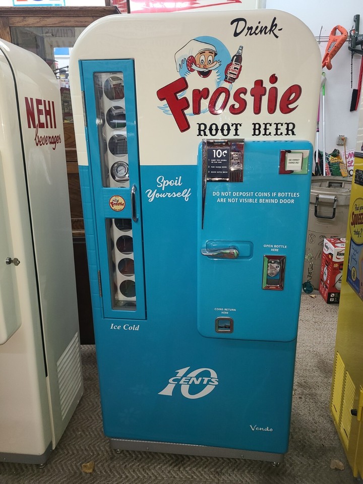 Vendo 81 Frostie Soda Coca-Cola Coke Machine Pro Restoration VMC 81 ...
